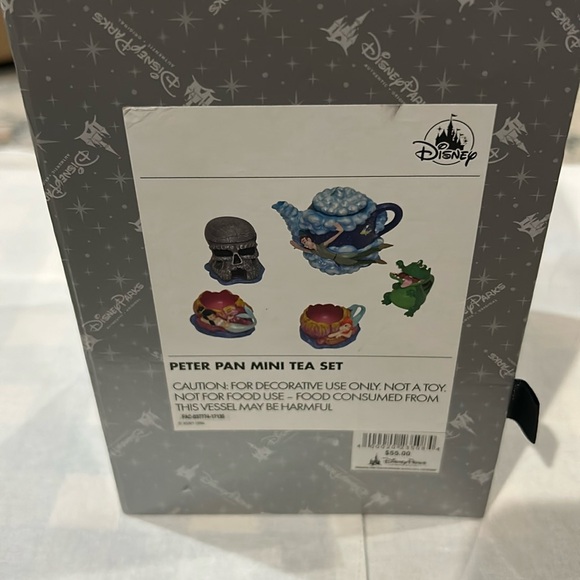 Disney | Art | Disney Peter Pan Tea Set Miniatures With Peter Pan Tea ...